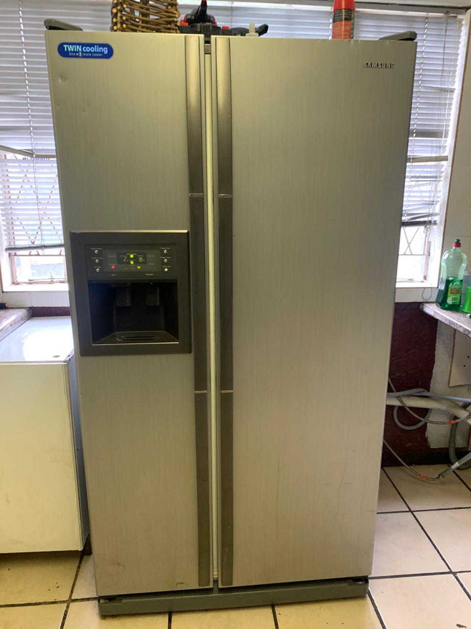 Samsung double door fridge | Junk Mail Marketplace