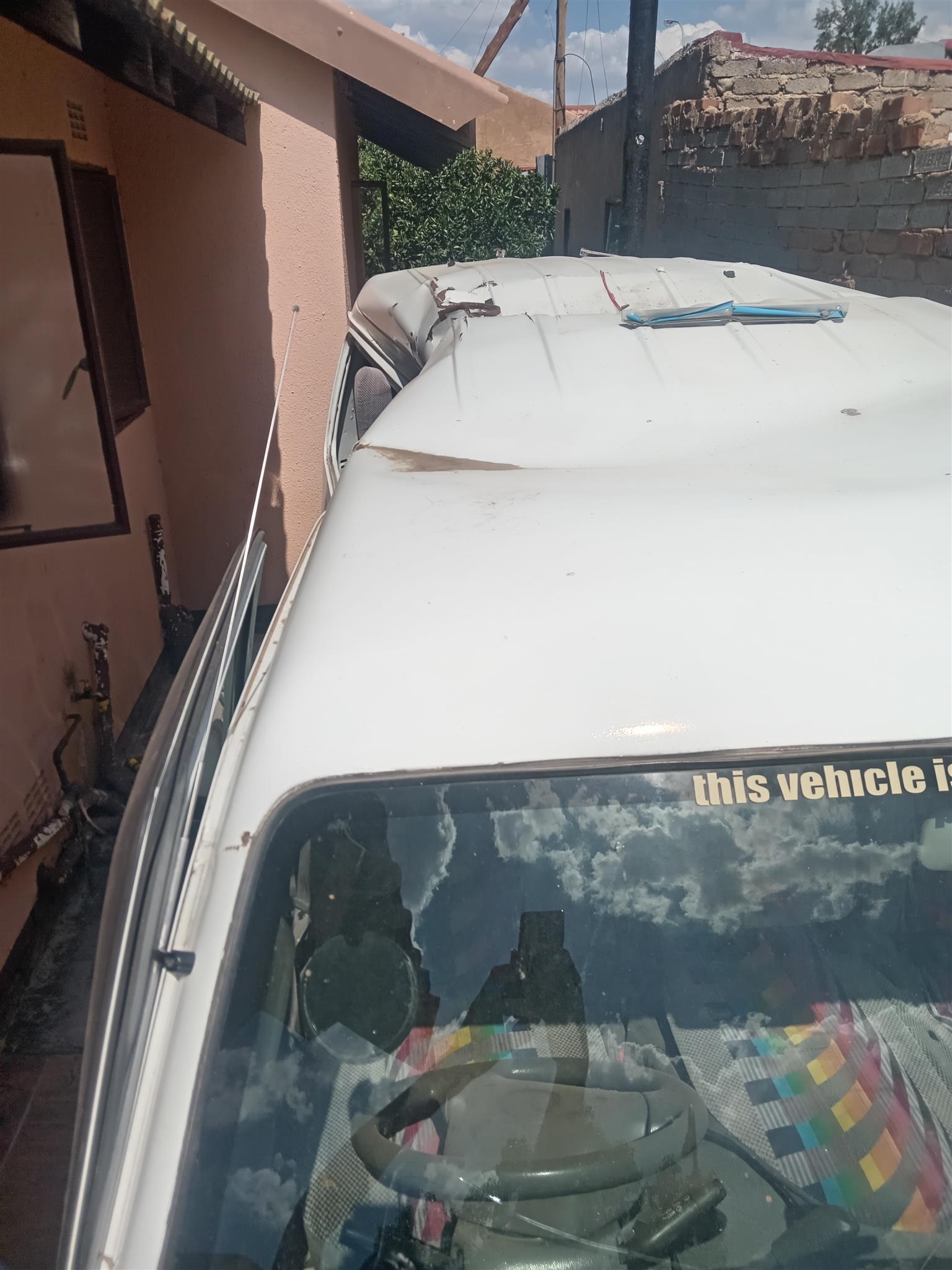 Mazda bongo brawny van accident damaged | Junk Mail Marketplace