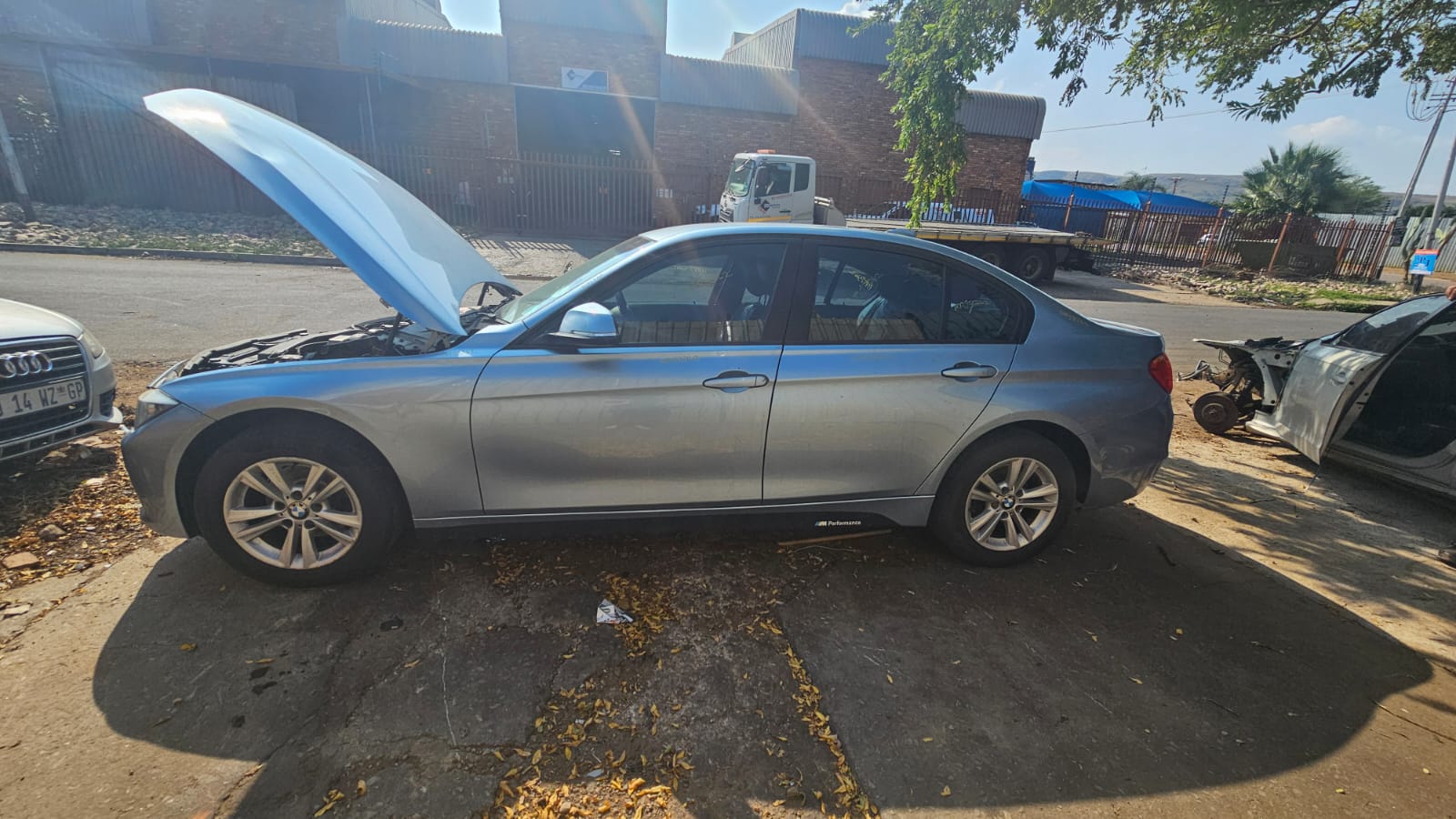 2012 Bmw 320i F30 preface stripping for parts used | Junk Mail