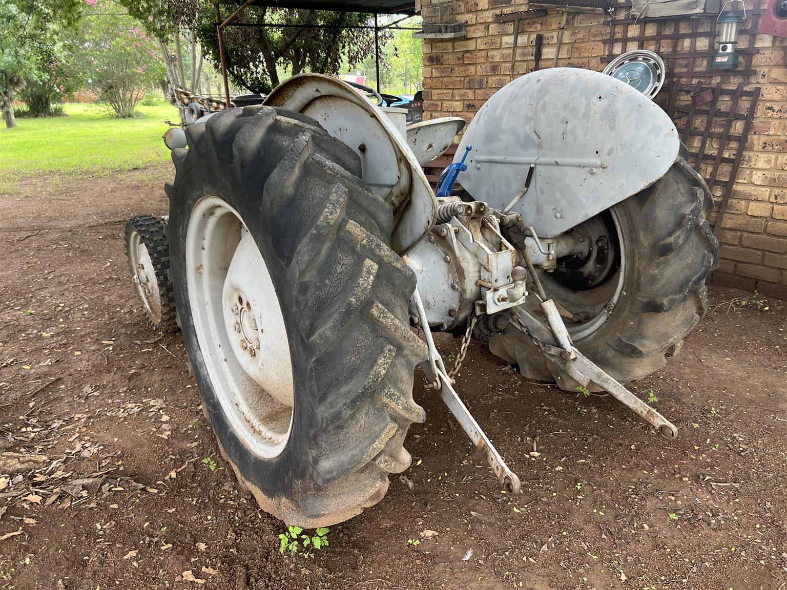 Vaaljapie trekker te koop | Junk Mail Marketplace