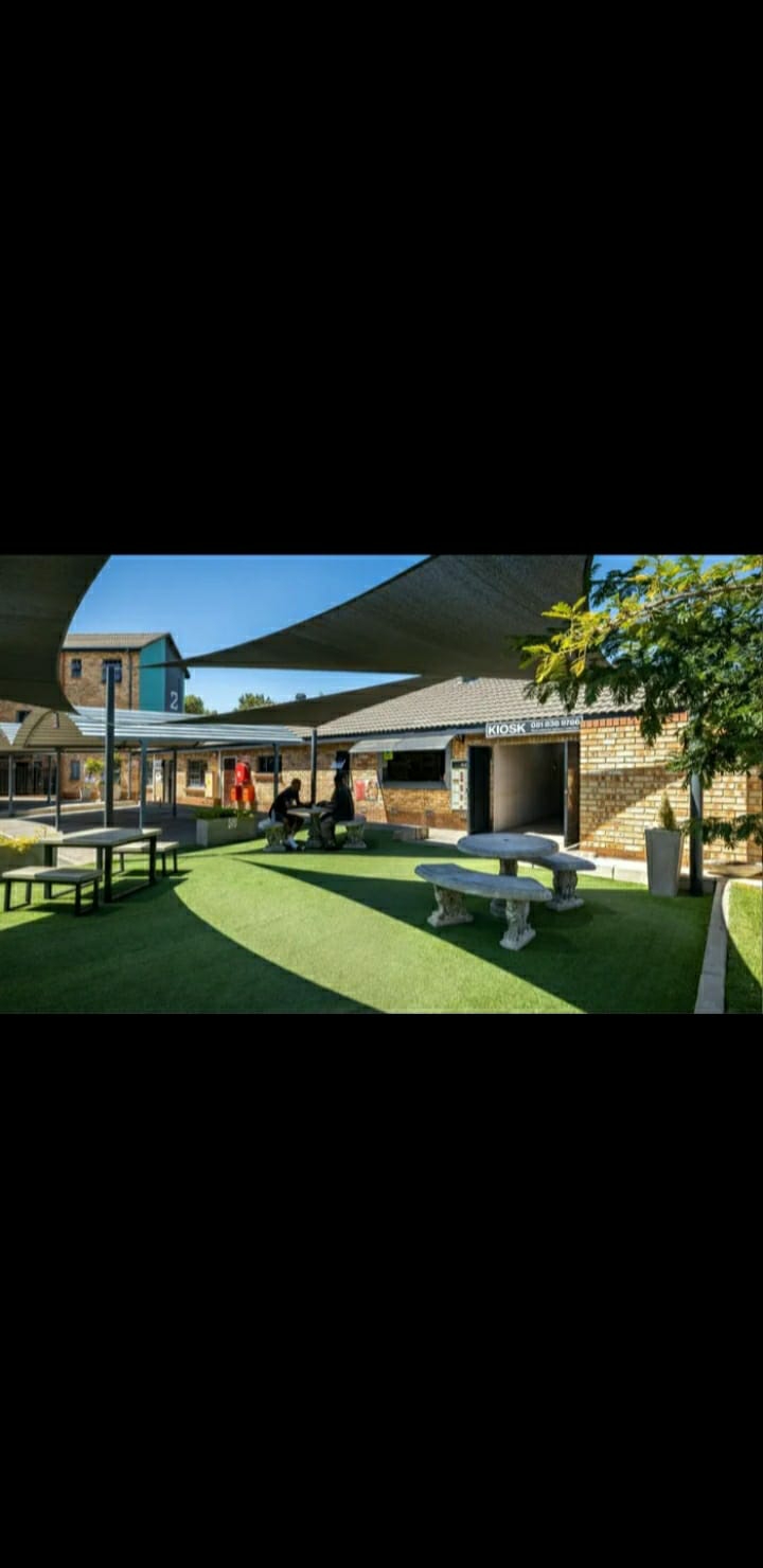 Ground floor - 1Bed Apartment Midrand | Junk Mail Marketplace