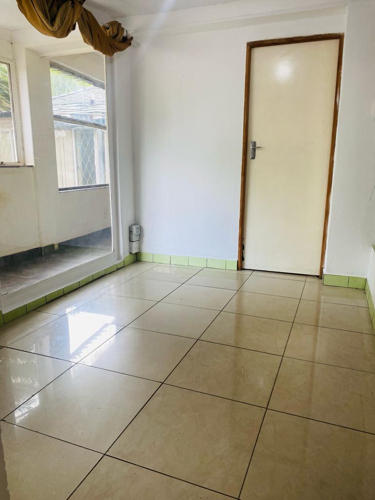 Escape to Your Perfect Getaway! Month-Long Rental in Rosebank | Junk ...
