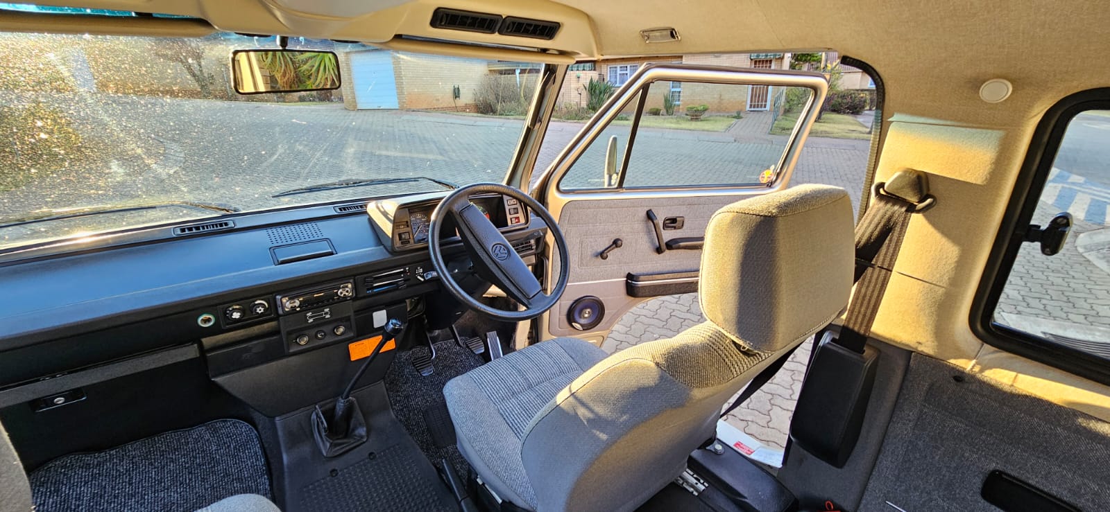 1991 VW Microbus 2.1 i Syncro | Junk Mail Marketplace