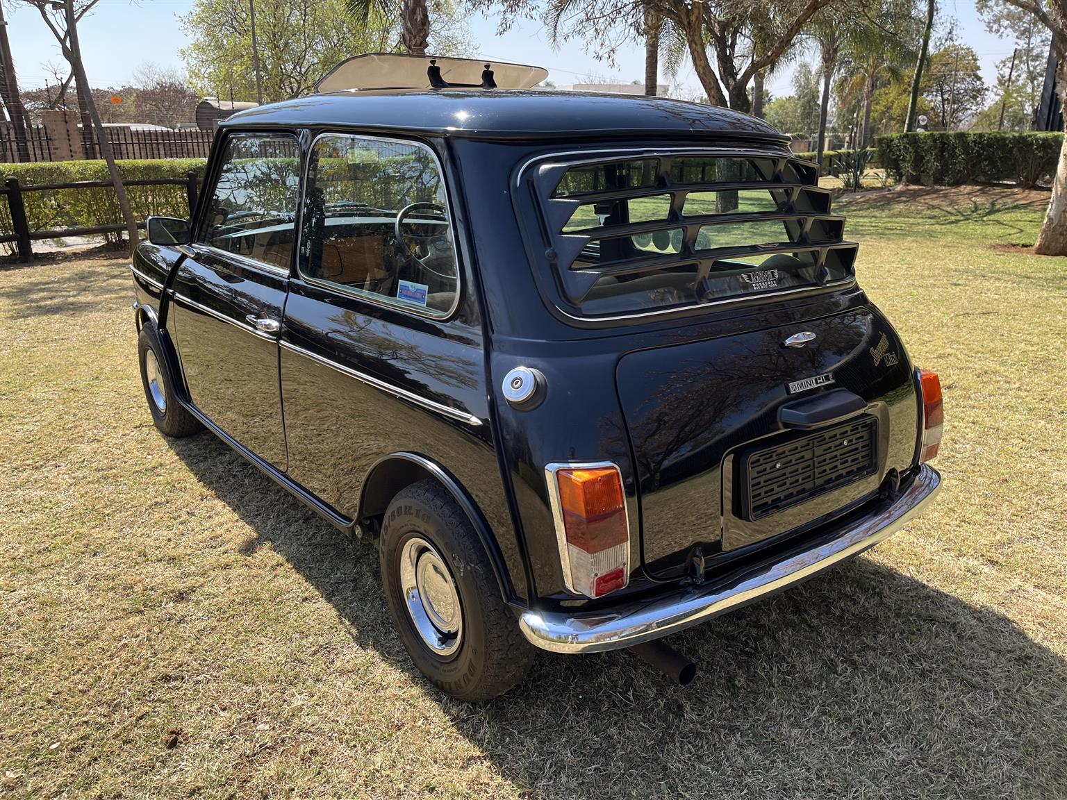 193 Mini HLE | Junk Mail Marketplace