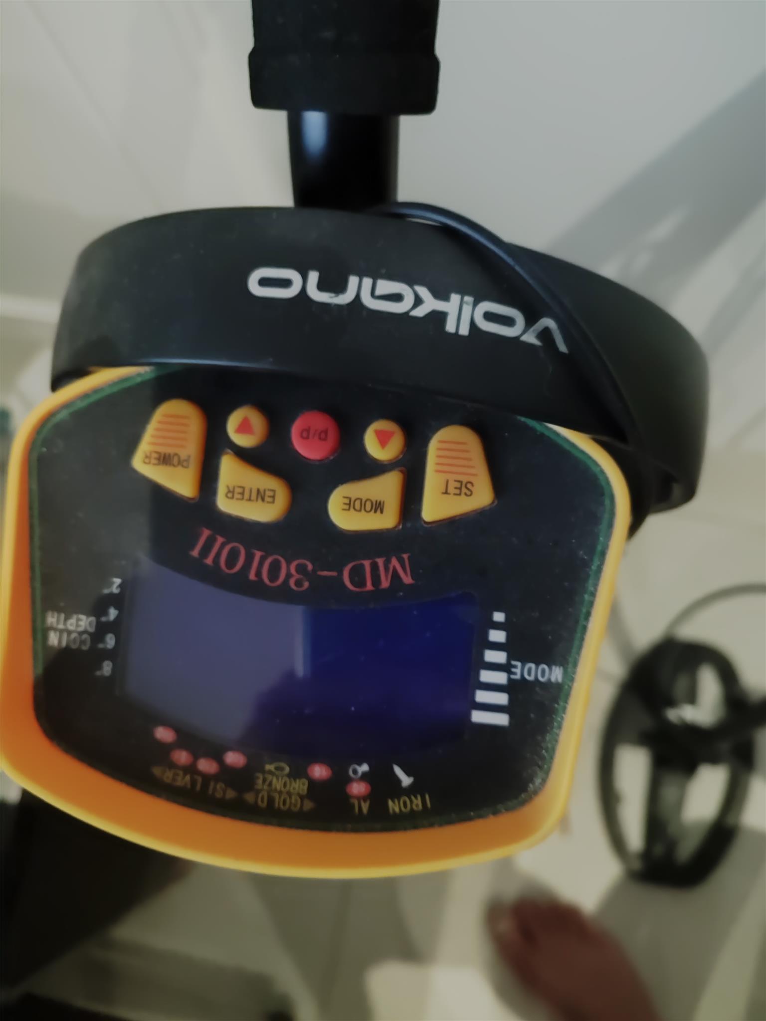 Metal detector | Junk Mail Marketplace