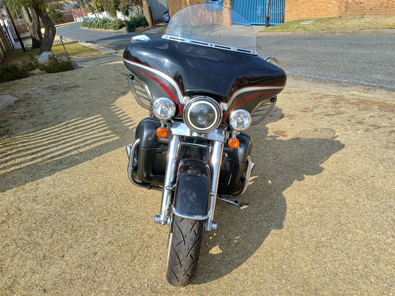 Harley Davidson CVO 2006 FLHTCUSE Electra Glide Ultra Screaming Eagle ...
