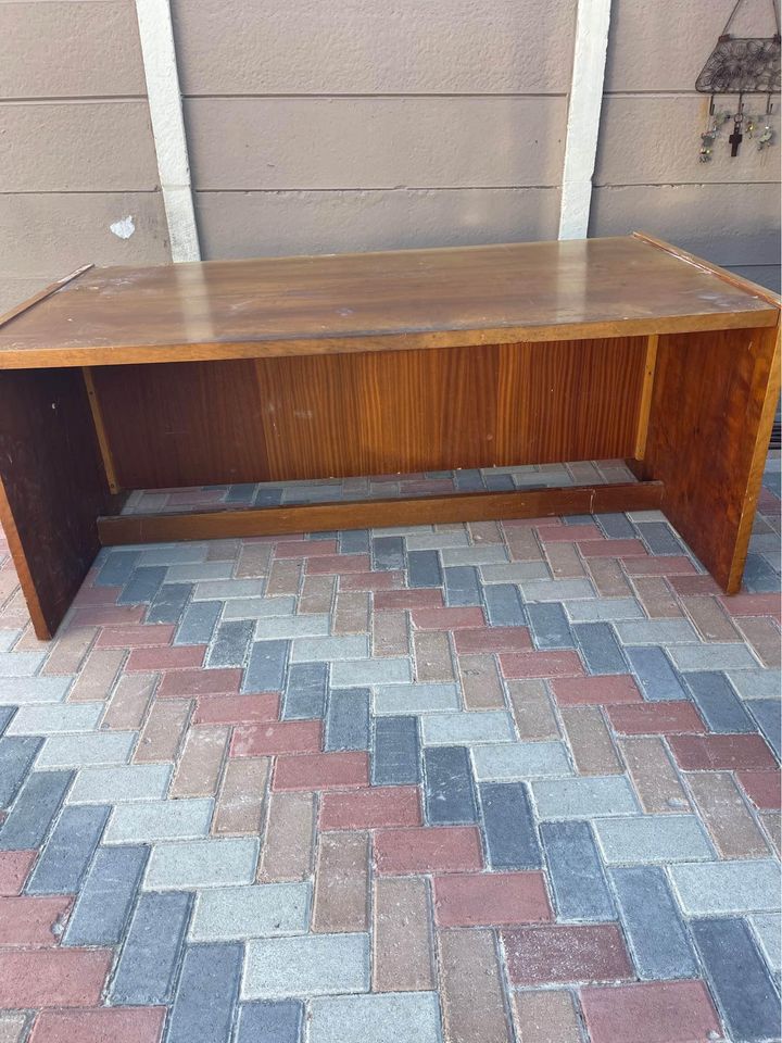 Vintage office desk | Junk Mail