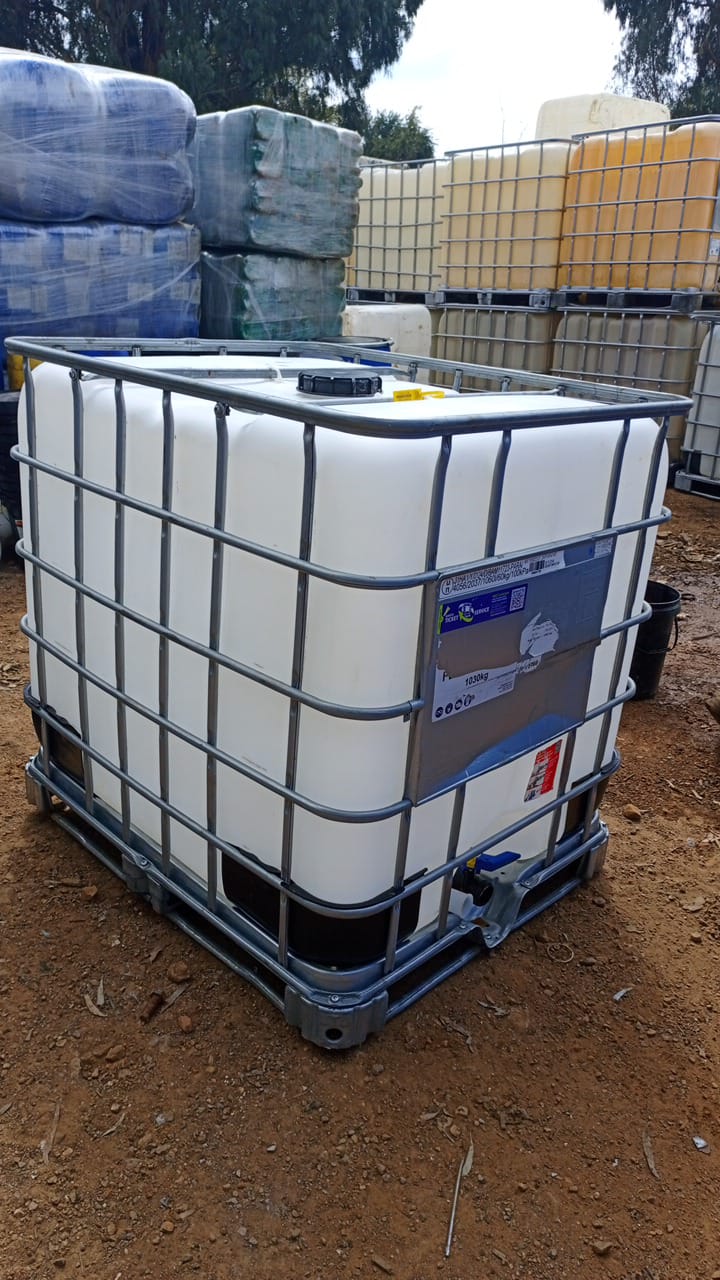 Flow bins for water/fuel storage | Junk Mail Marketplace