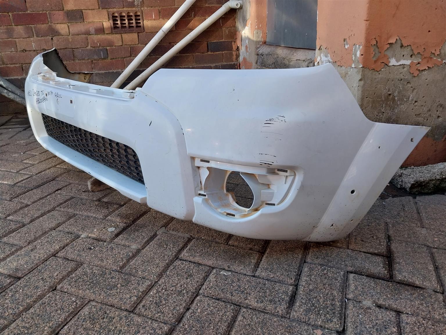 Ford Ranger T5 With Grill Front Bumper | Junk Mail