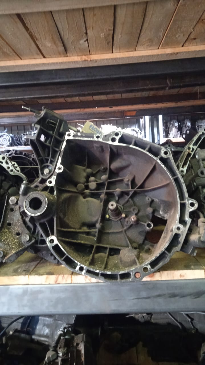 PEUGEOT EO6 MANUAL GEARBOX | Junk Mail