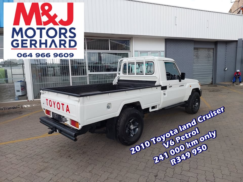 2010 Toyota Land Cruiser V6 Petrol | Junk Mail Marketplace