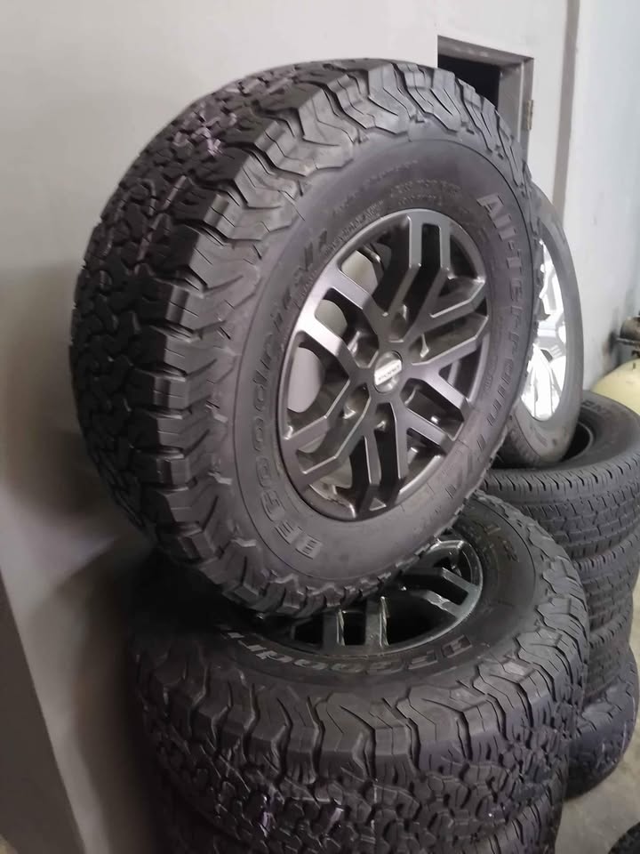 Ford Ranger 17 Raptor (WITH USED TYRES) | Junk Mail Marketplace