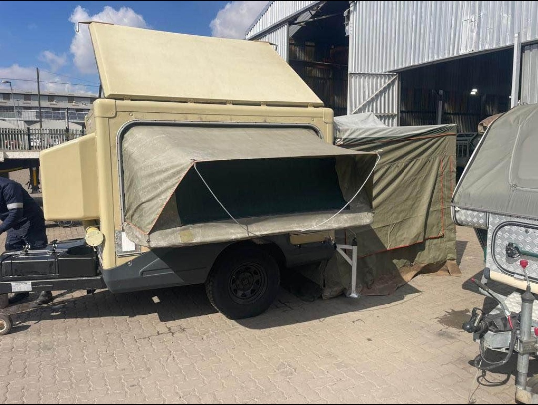 Jurgens Oryx 2001 4x4 off road | Junk Mail