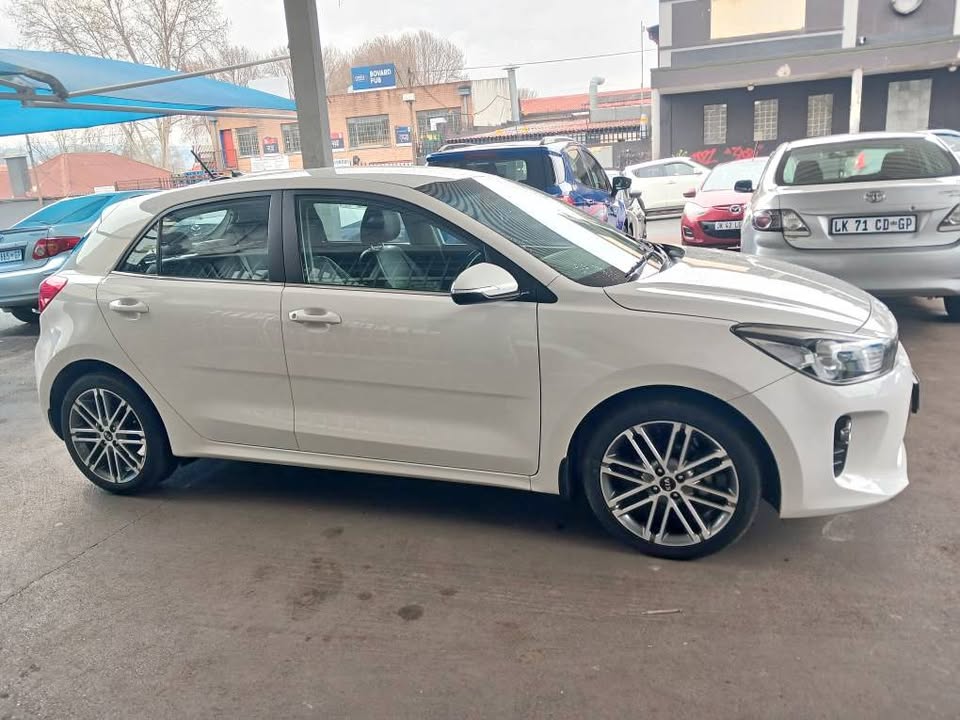2021 KIA RIO TEC 1.4 HATCHBACK Transmission: Automatic Mileage: 58000km ...