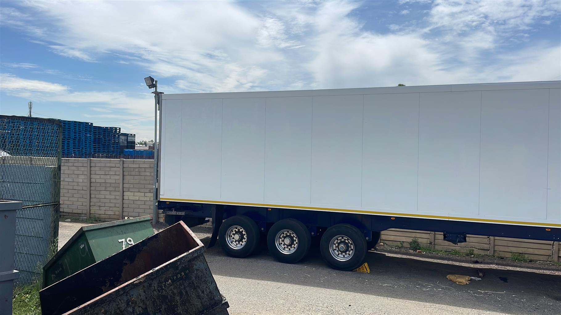 2019 GRW Refrigerated trailer | Junk Mail