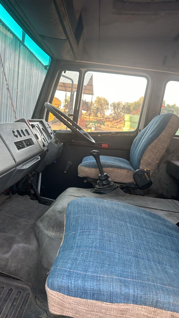 MERCEDES BENZ 1623 ECONOLINER CATTLE TRUCK 1996 | Junk Mail Marketplace