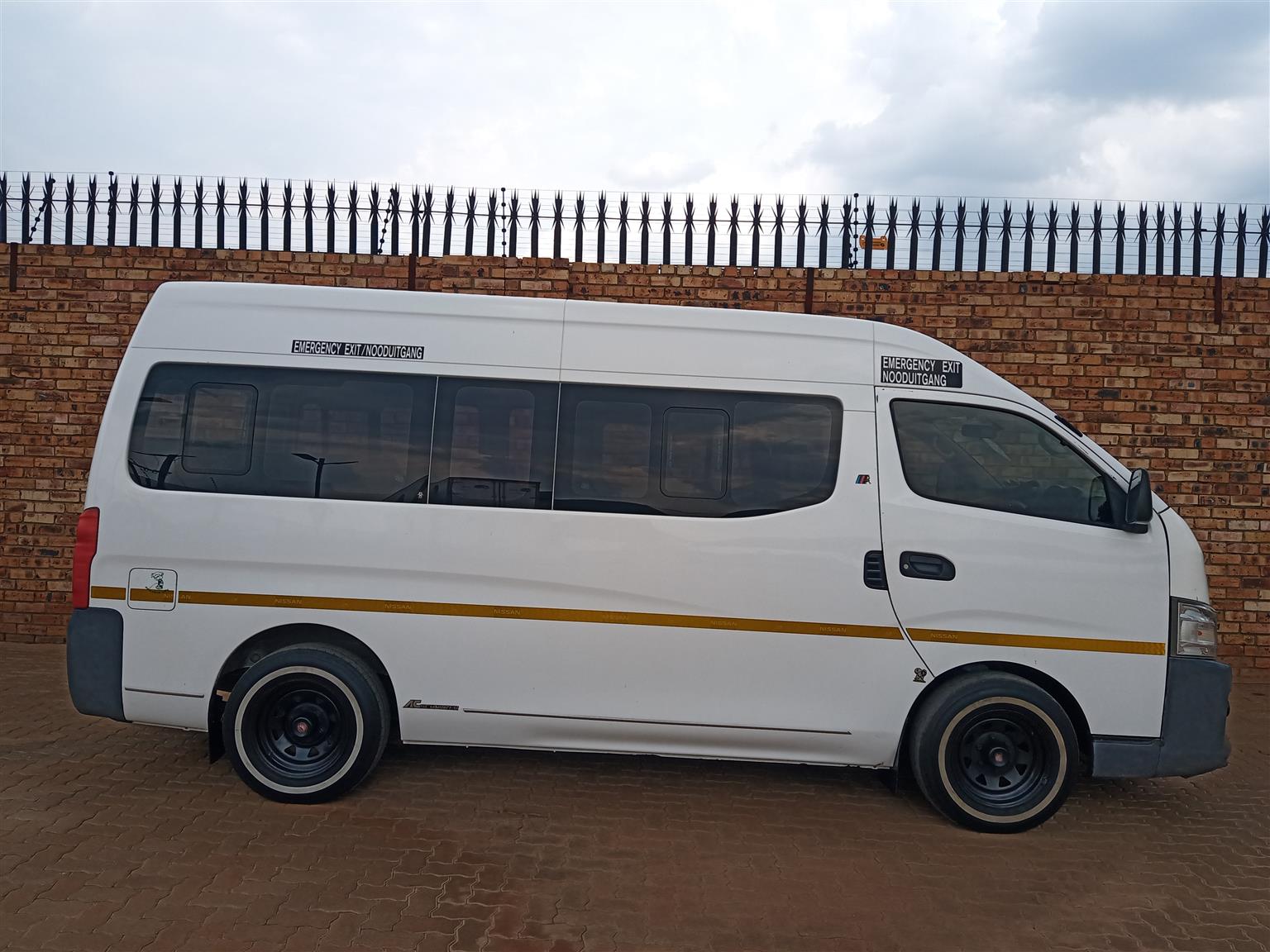 Nissan Impendulo 16 seater | Junk Mail