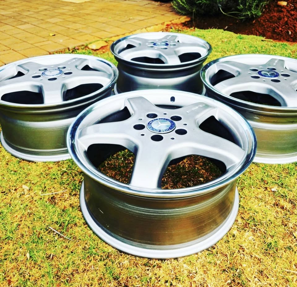 17" AMG STYLE 3 "STARFISH" WHEELS | Junk Mail Marketplace
