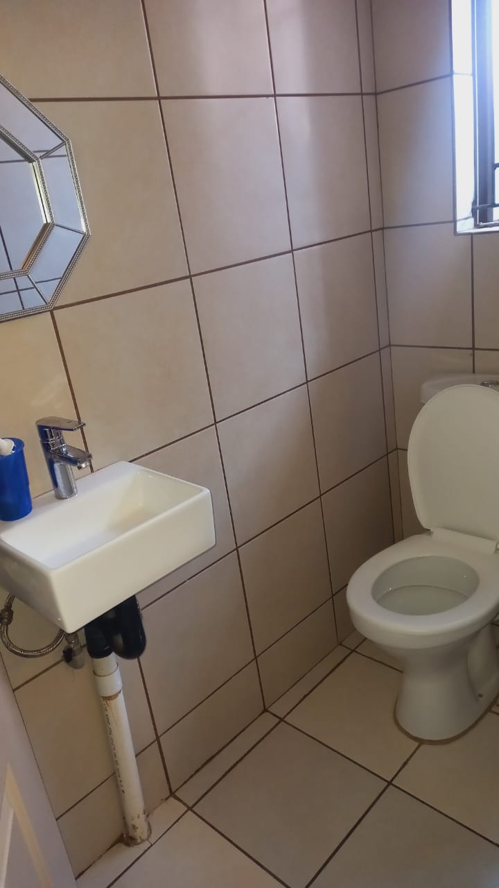 Bachelor room to rent in Mamelodi East Mahube Ext1 available ...