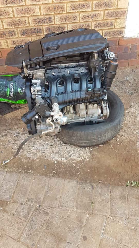 Mercedes Benz M271 CGi Complete Engine | Junk Mail Marketplace