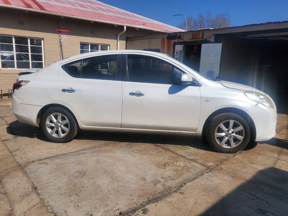 Nissan almera automatic 2013 50k | Junk Mail Marketplace