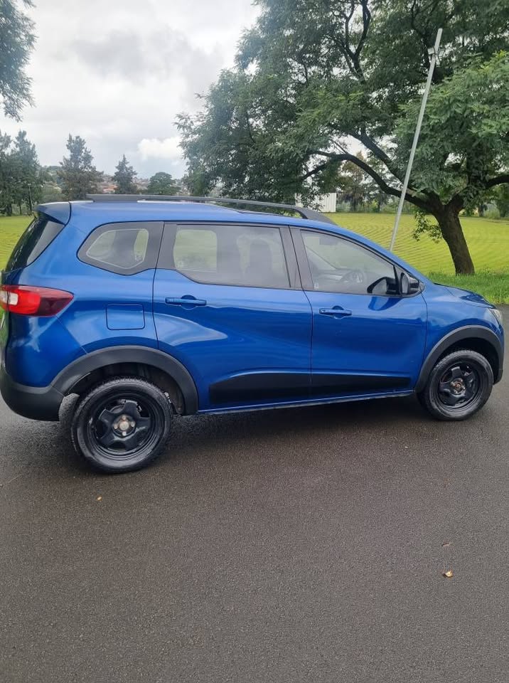 2021 Renault Triber prestige intense 7 seater | Junk Mail Marketplace
