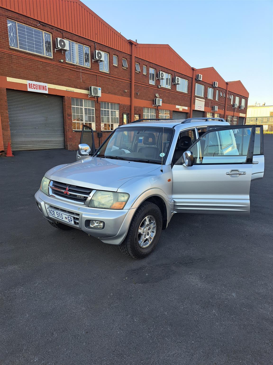 Pajero LWB, Manual 3.2Did | Junk Mail