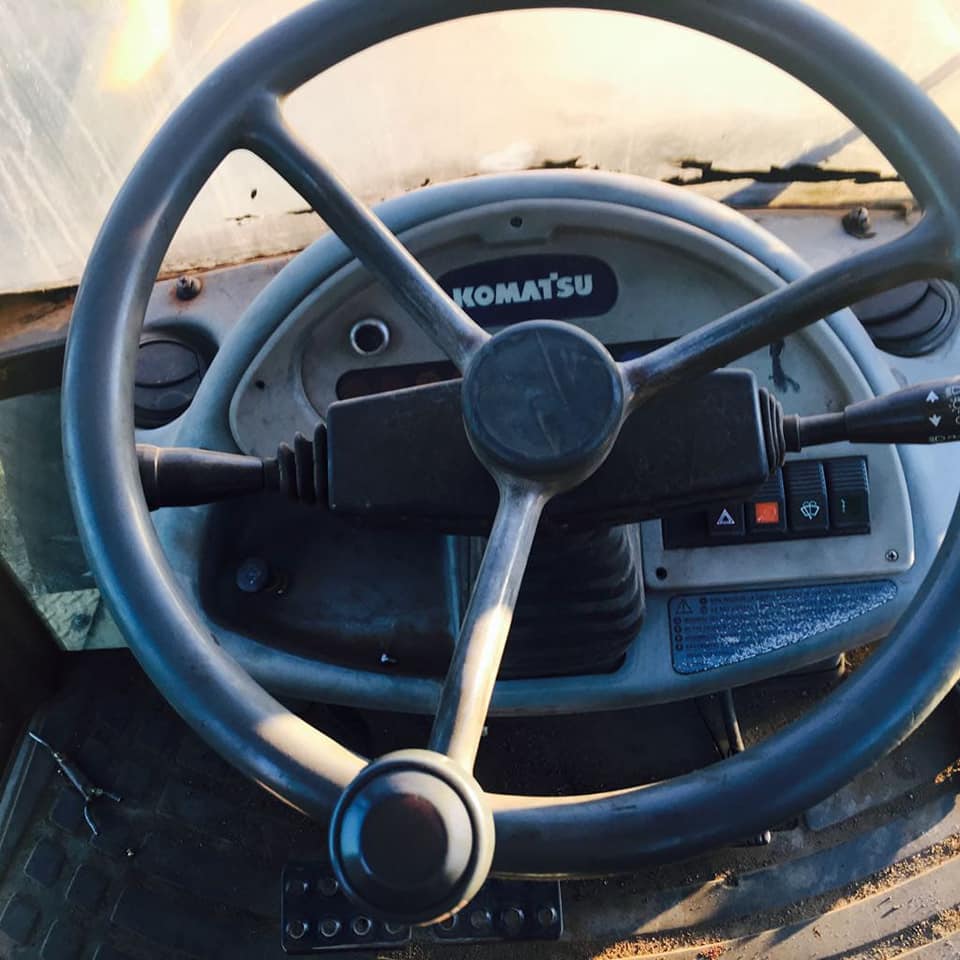 Komatsu WR93 Tlb | Junk Mail Marketplace