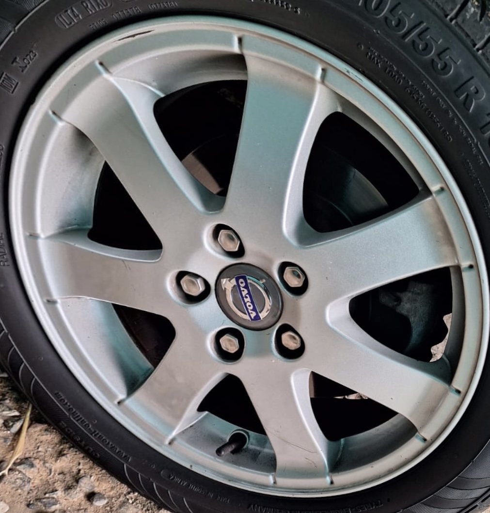 Rims 16” RIMS WITH TYRES - volvo/Ford focus | Junk Mail Marketplace