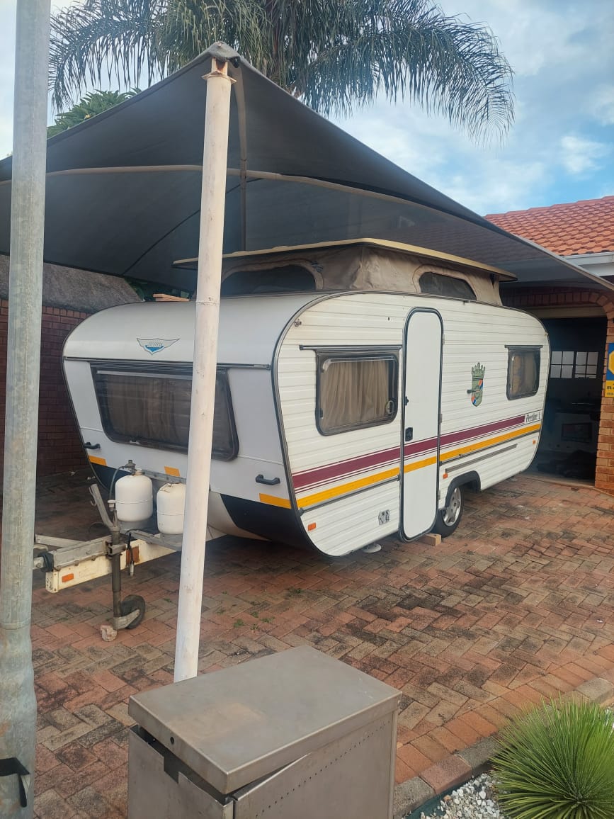 Jurgens Fleetline L Caravan For Sale | Junk Mail Marketplace