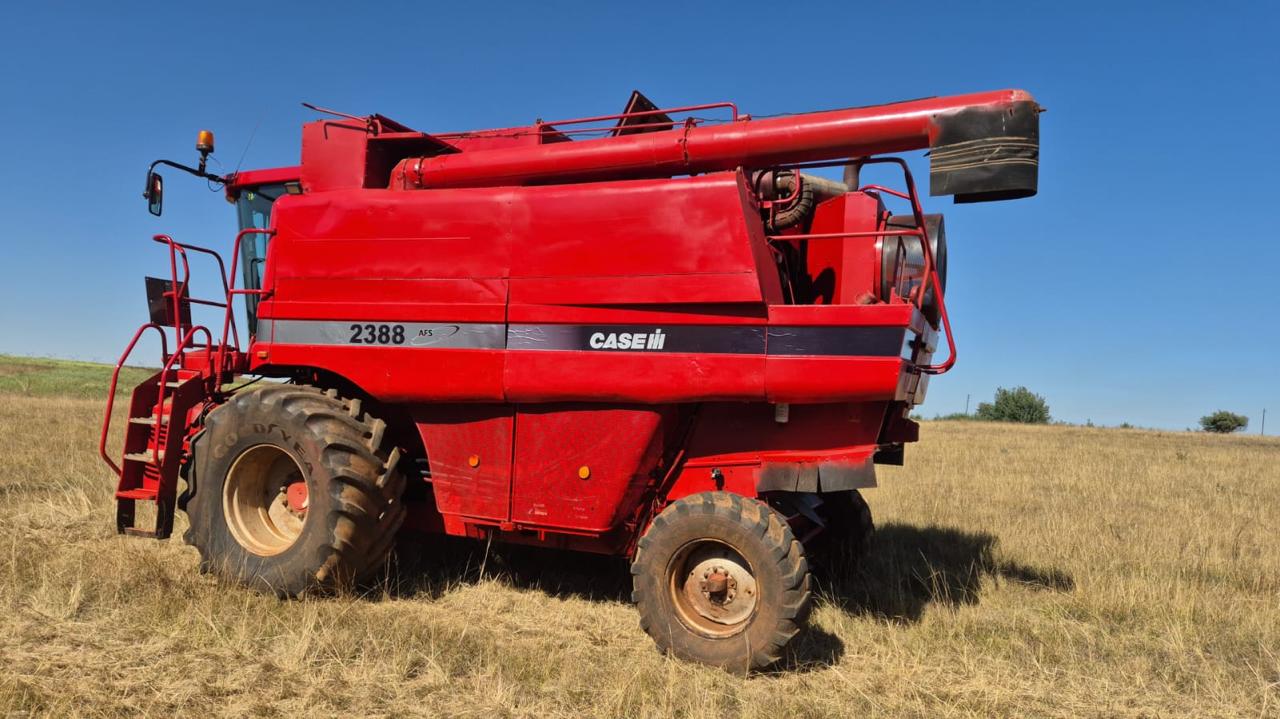 Case 2388 Stroper | Junk Mail