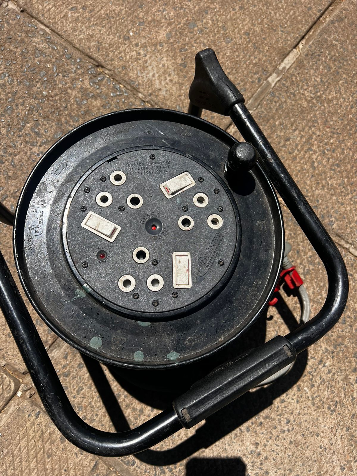 ROTO Reel 30M industrial Extension Cable | Junk Mail Marketplace