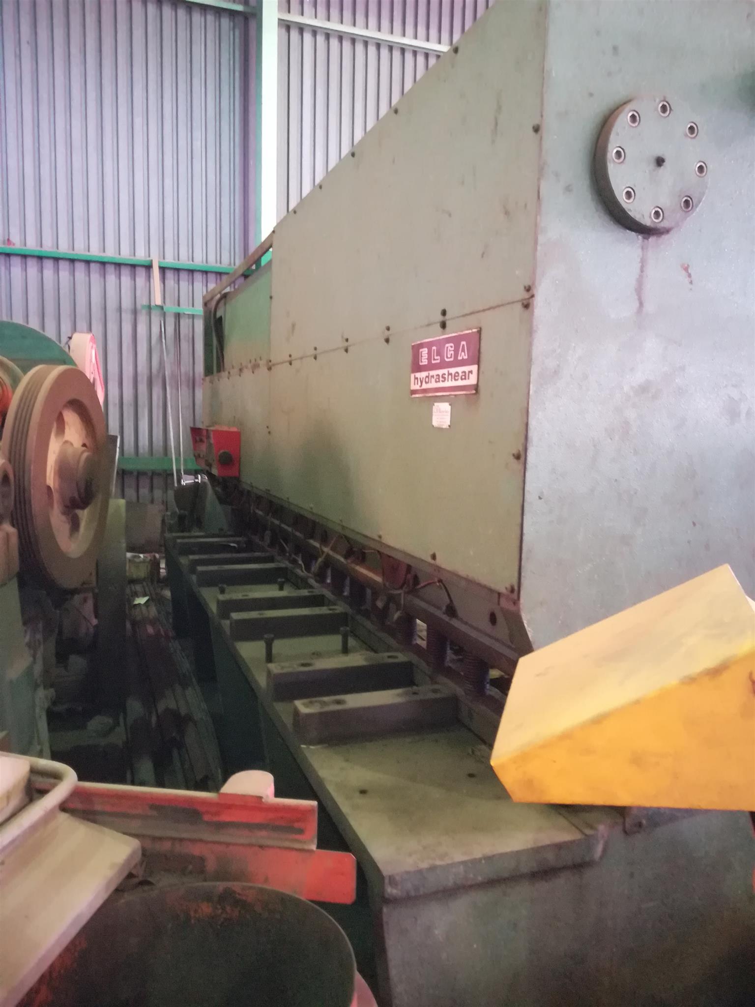 Elga Hydrashear 16 X 4000 Guillotine For Sale Junk Mail Elga Hydrashear 16 X 4000 Guillotine For Sale Junk Mail