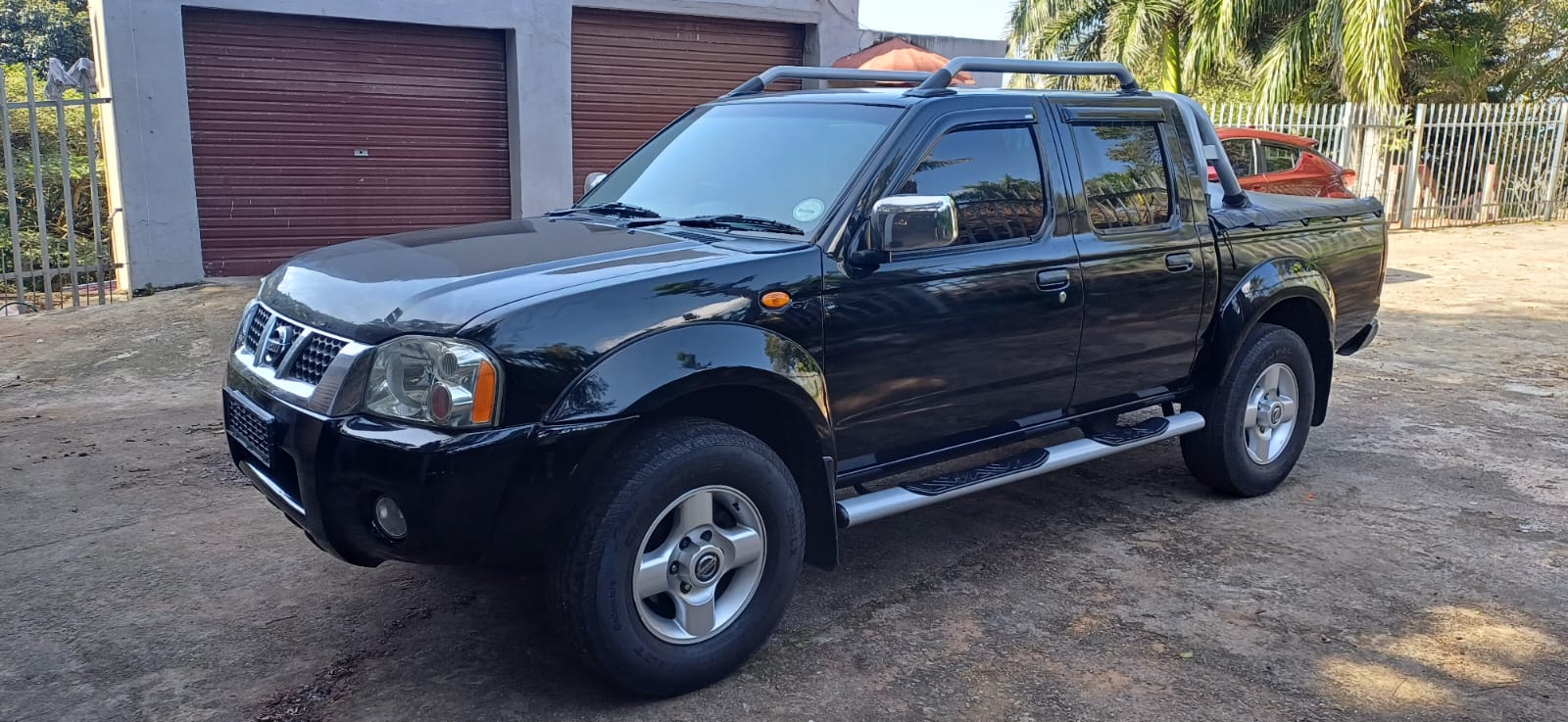 NISSAN NP300 HARDBODY 2.4 PETROL | Junk Mail