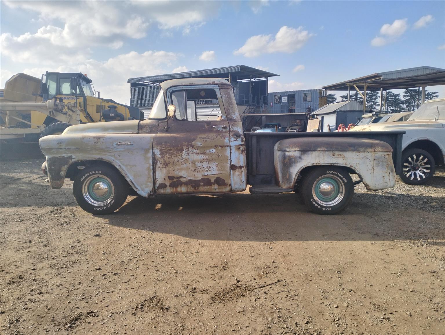 1985 GMC Stepside Pick-up | Junk Mail