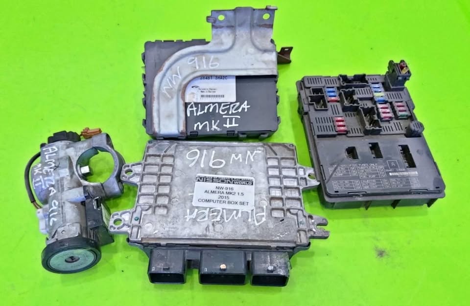 Nissan almera computer box set | Junk Mail Marketplace