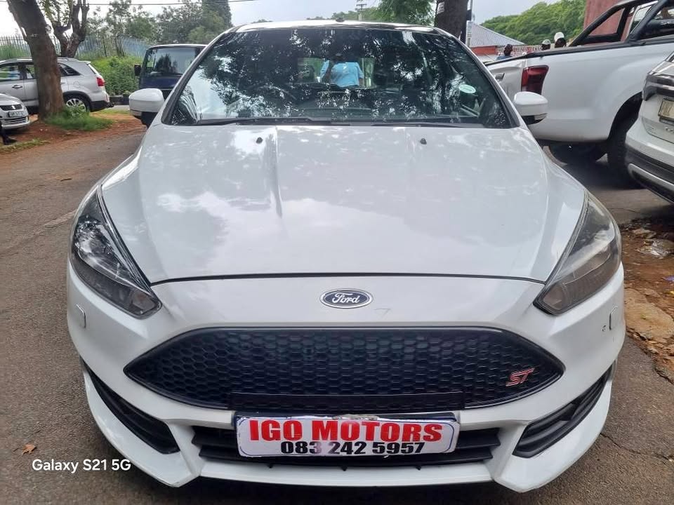 2016 Ford Focus ST manual 110000KM | Junk Mail Marketplace
