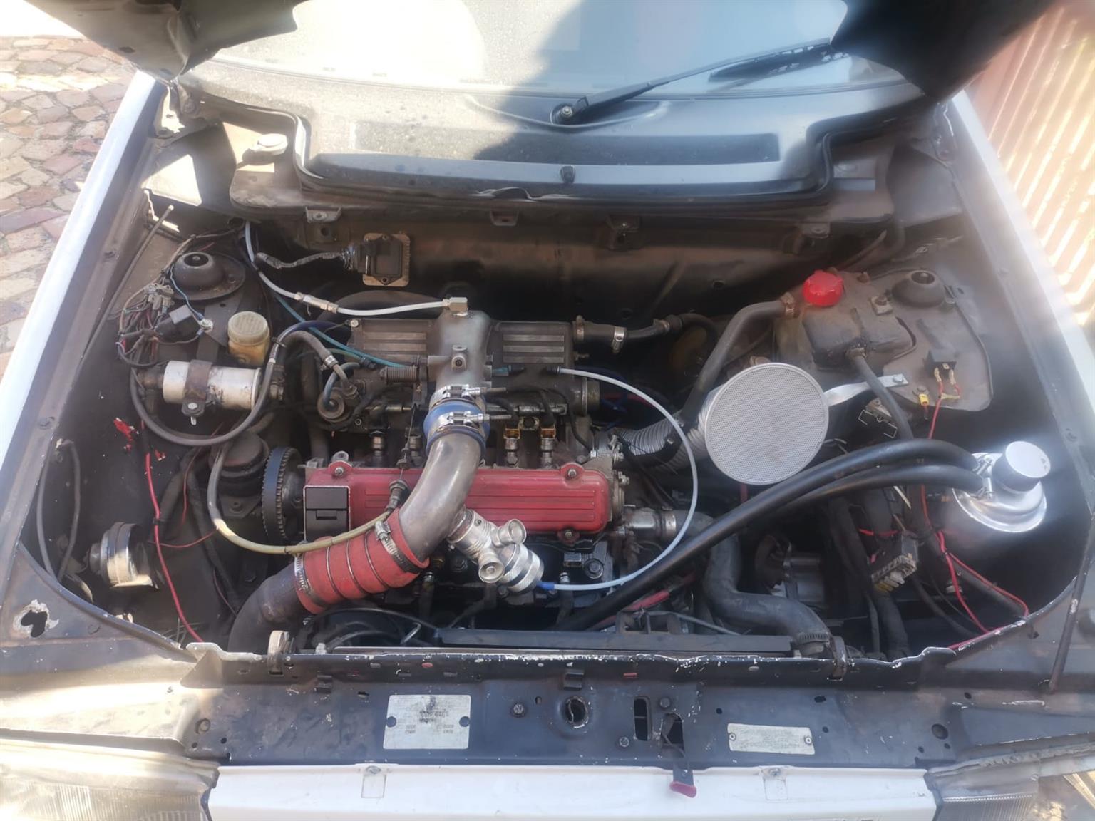 Uno Turbo 1400 1985 Model | Junk Mail