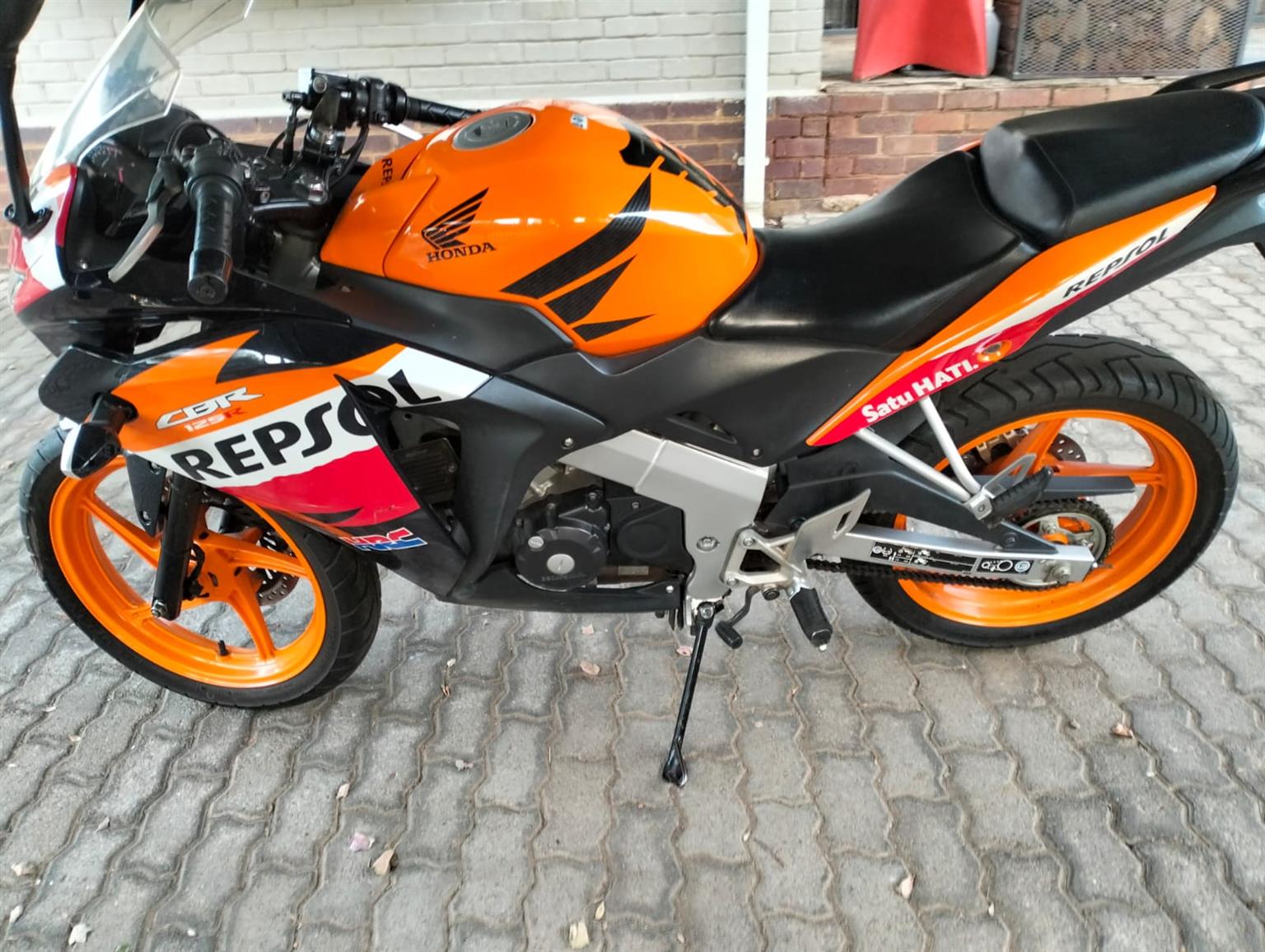 Honda repsol 125cc | Junk Mail