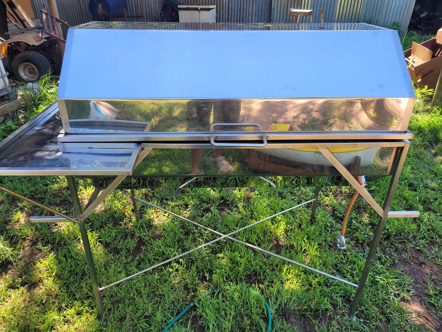 Gas Spit Braai | Junk Mail