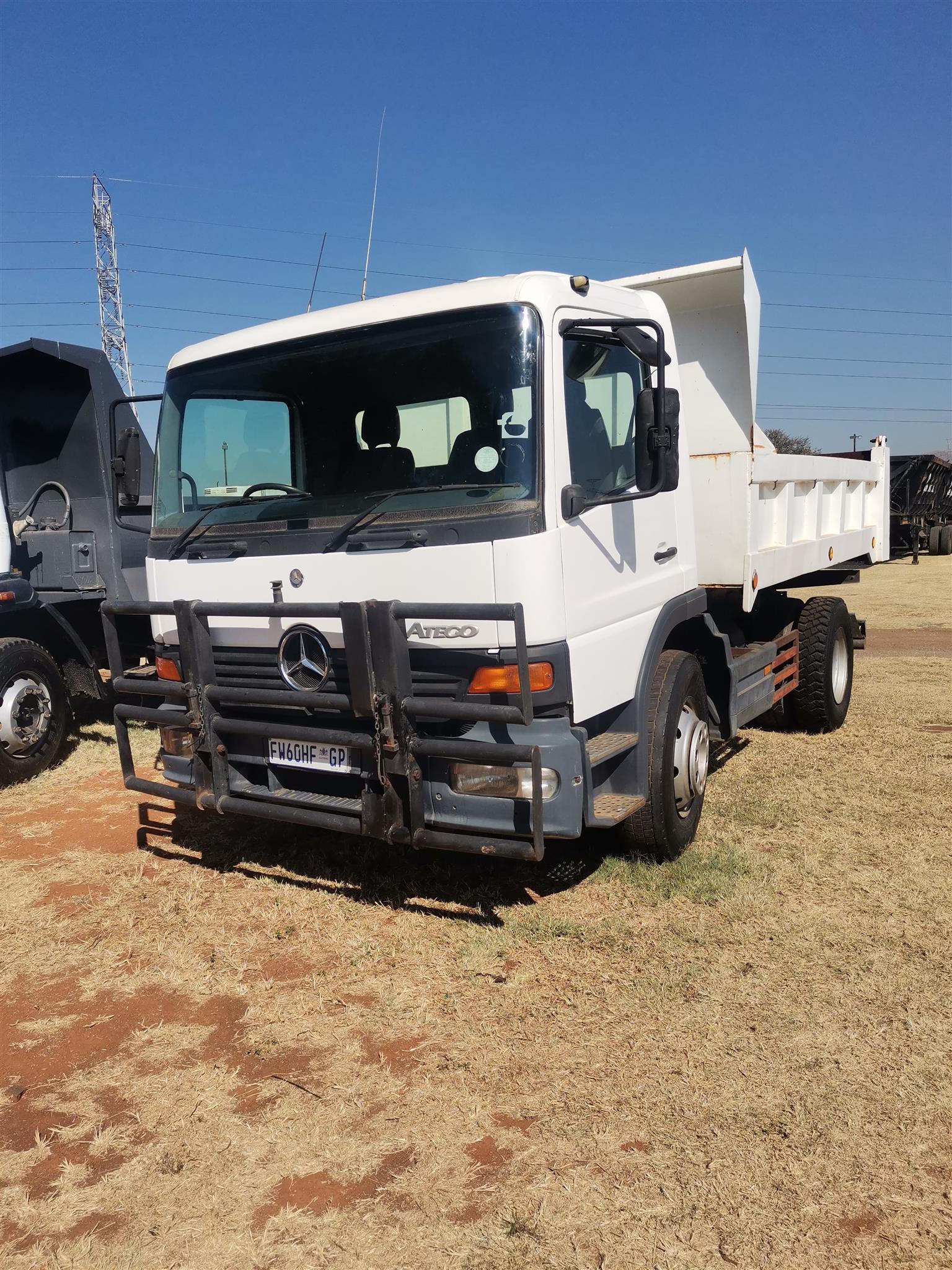 MERCEDES BENZ TIPPER | Junk Mail Marketplace