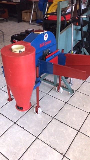 Magnum Hammer mill/Cyclone complete without engine | Junk Mail