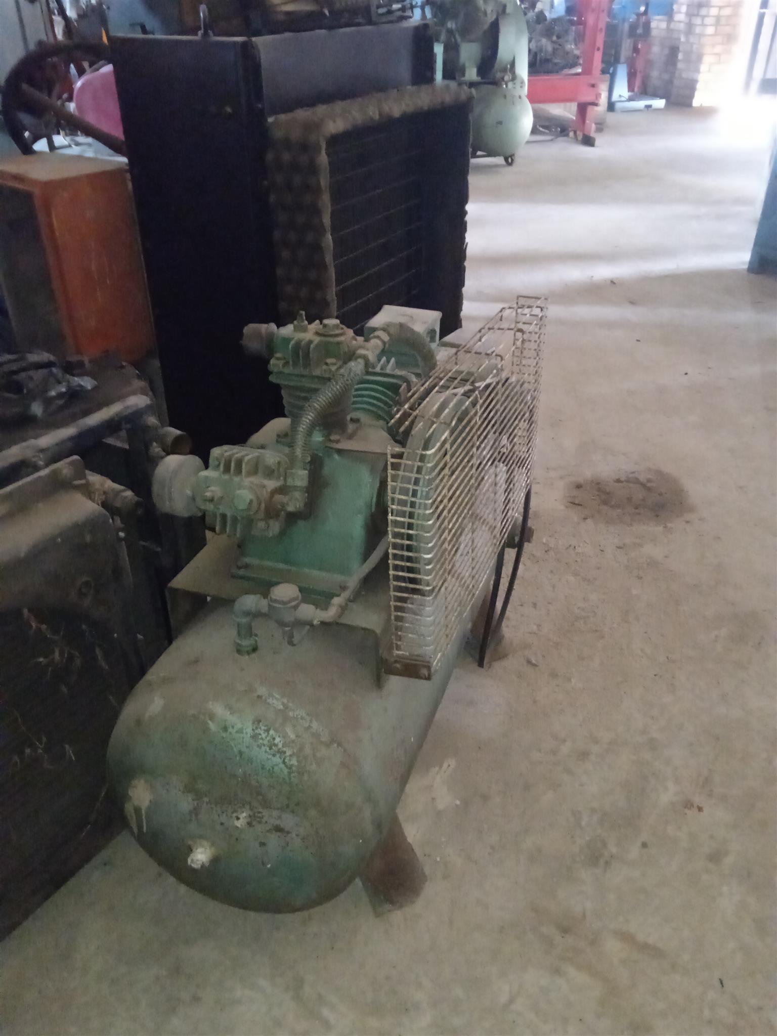 Compressors for sale | Junk Mail