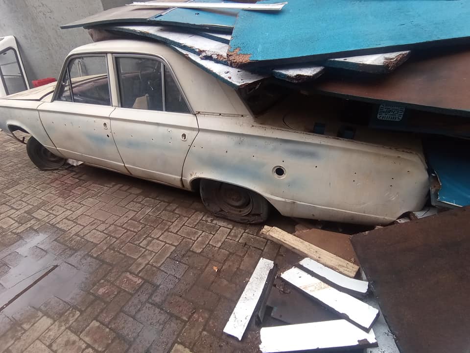Plymouth Valiant '66 Shell | Junk Mail Marketplace