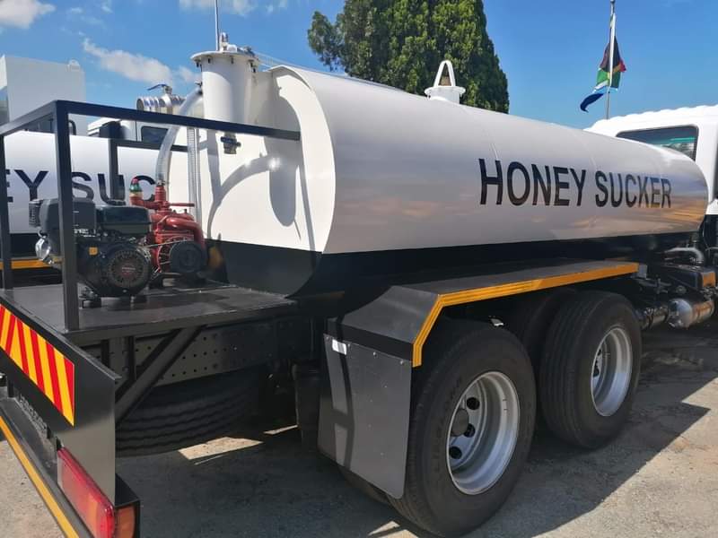 Quality Honey Sucker Load body installation and honey Sucker Trucks for ...