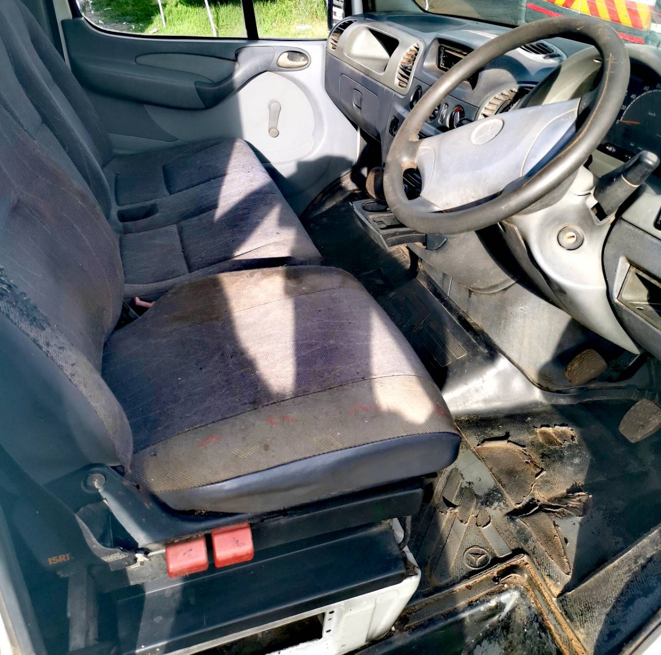 MERCEDES BENZ SPRINTER 313CDI COMPLETE BODY. NO ENGINE AND GEARBOX ...
