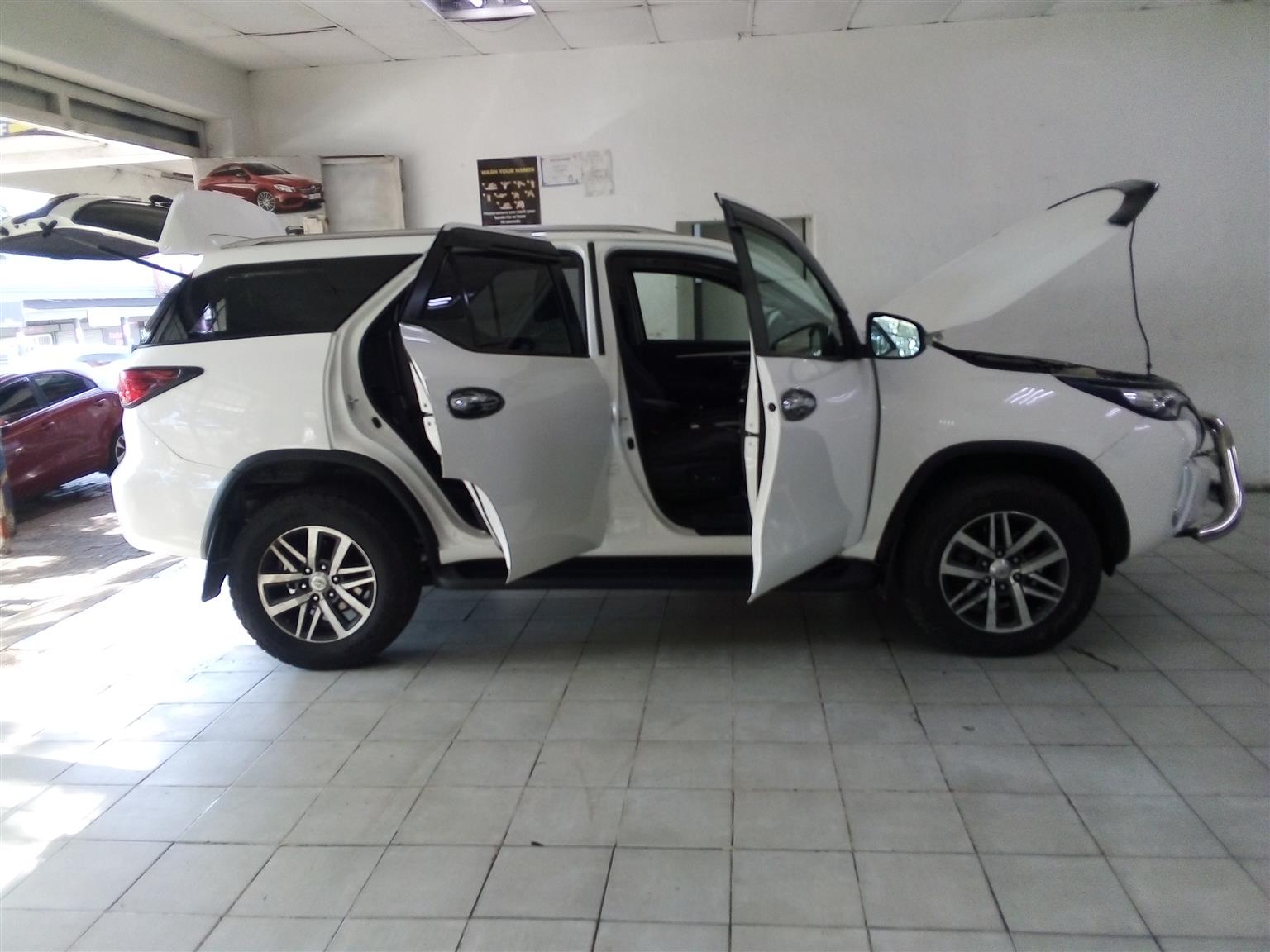2018 TOYOTA FOURUNER 2.8 GD6 4X4 AUTOMATIC WHITE DIESEL, LEATHER ...