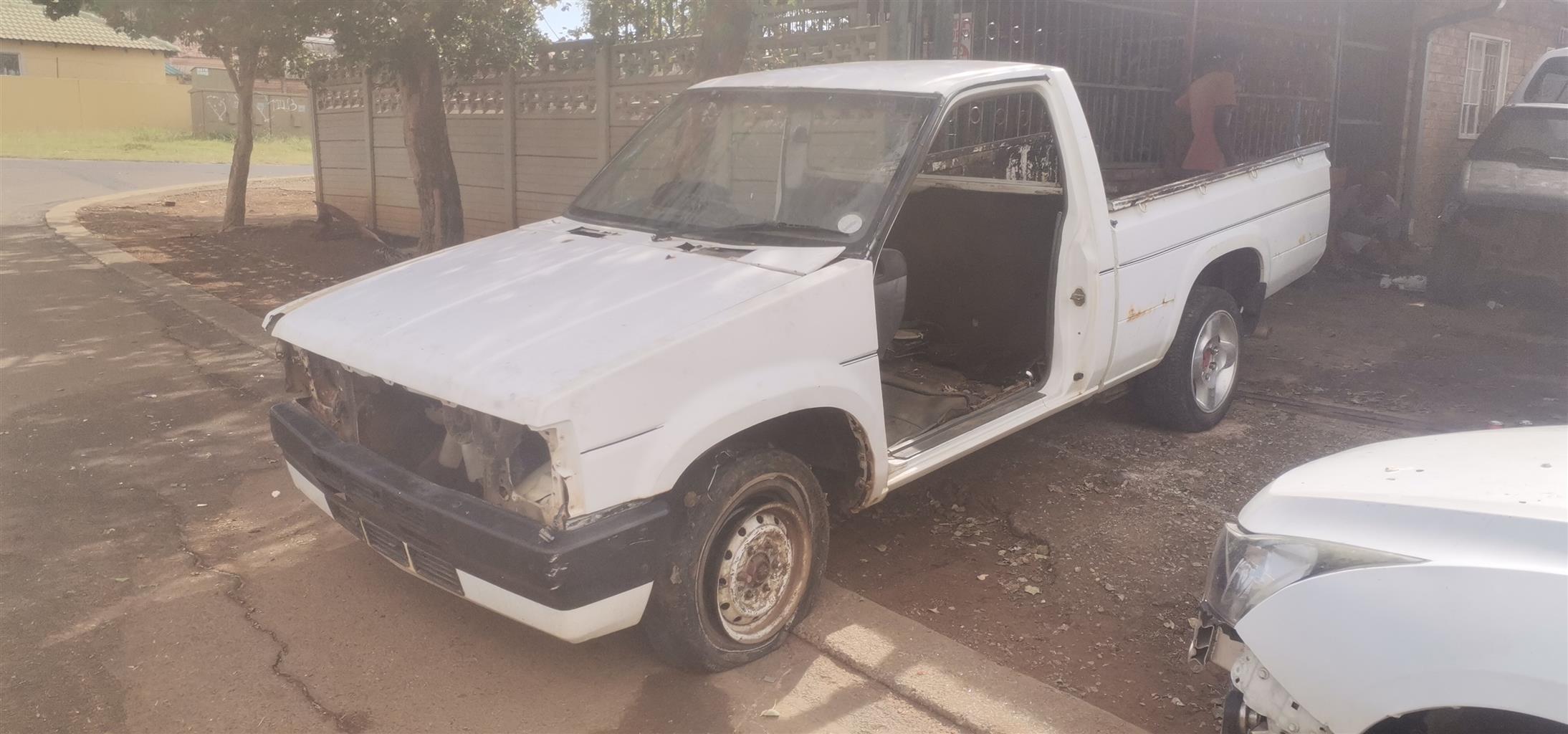 Nissan 1 tonner stripping for spares | Junk Mail