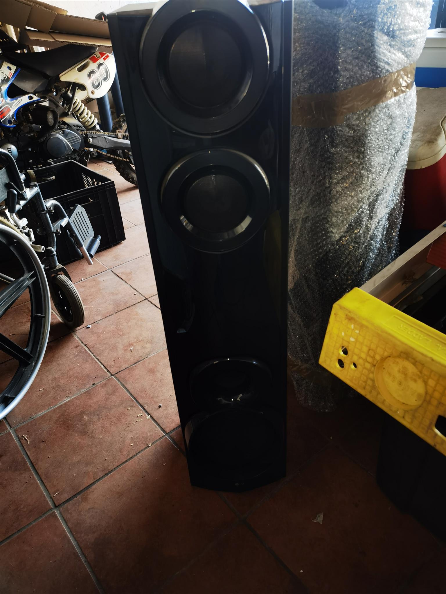 LG tower surround speakers | Junk Mail Marketplace