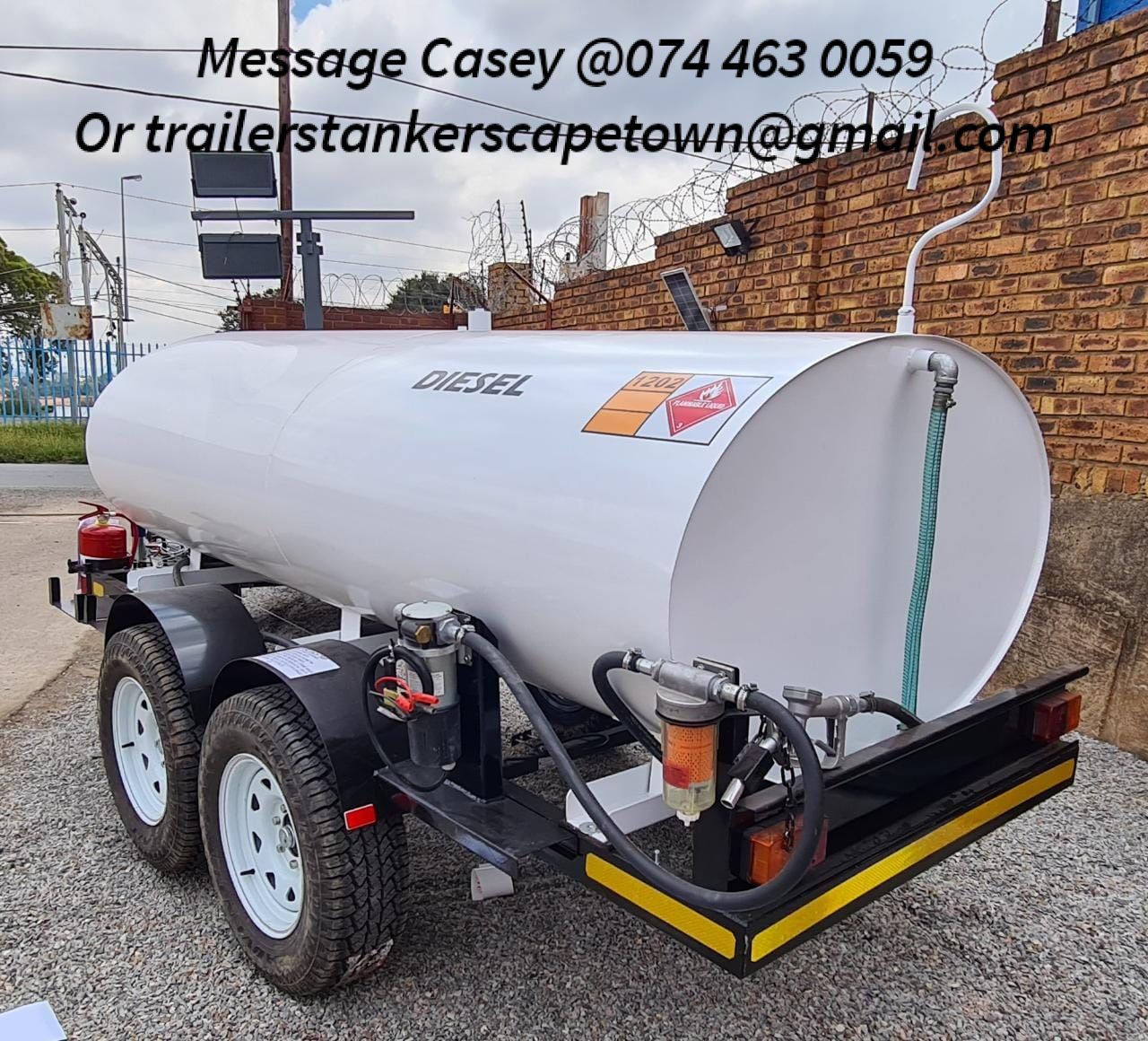 2500 LITER STAINLESS STEEL TRAILER TANKER | Junk Mail Marketplace